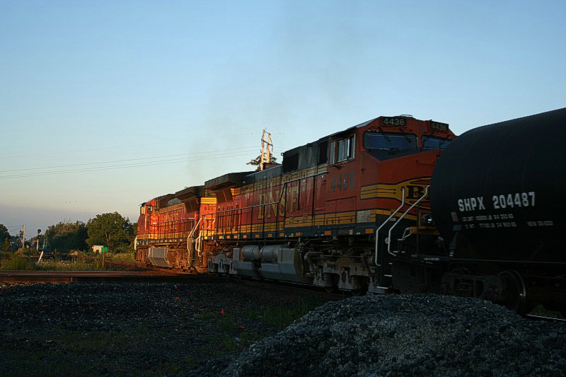 BNSF 4436